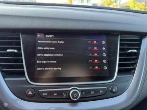 Grey Opel Grandland X 2018 in Taurage, with an engine capacity of 1.20 L and mileage of 148 thousand km for 8500 €, photo 25 on AUTOMOTO.COM.LV