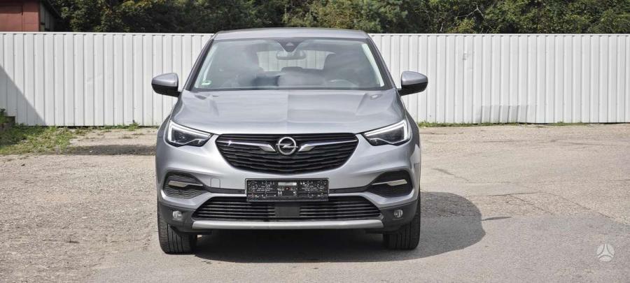 Серый Опель Grandland X 2018 в Утена, объемом двигателя 1.50 л и пробегом 161 тыс. км за 10950 €, фото 9 на AUTOMOTO.COM.LV