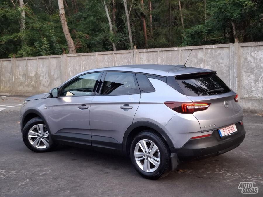 Серый Опель Grandland X 2018 в Вильнюс, объемом двигателя 1.20 л и пробегом 147 тыс. км за 8700 €, фото 7 на AUTOMOTO.COM.LV