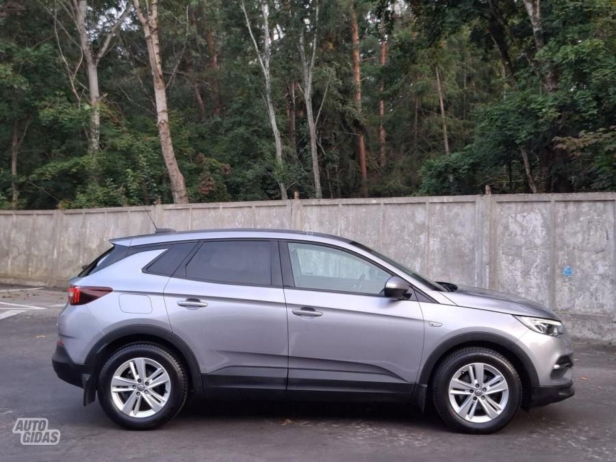 Серый Опель Grandland X 2018 в Вильнюс, объемом двигателя 1.20 л и пробегом 147 тыс. км за 8700 €, фото 8 на AUTOMOTO.COM.LV