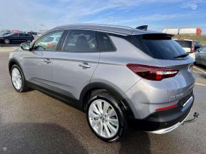 Grey Opel Grandland X 2019 in Marijampole, with an engine capacity of 1.50 L and mileage of 188 thousand km for 13915 €, photo 5 on AUTOMOTO.COM.LV