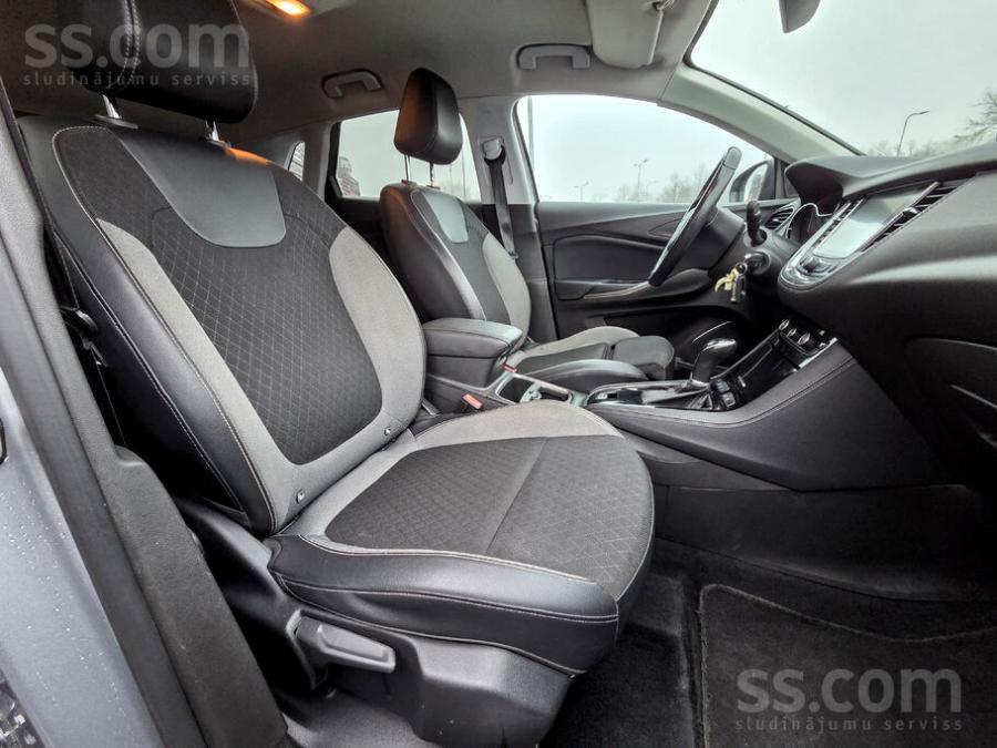 Pelēks Opel Grandland X 2019 Rīga, ar dzinēja tilpumu 2.00 L un nobraukumu 176 tūkst. km par 9950 €, foto 12 vietnē AUTOMOTO.COM.LV