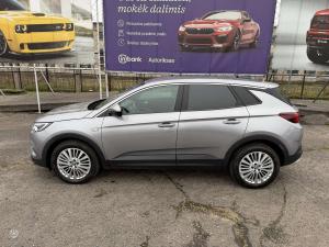 Grey Opel Grandland X 2019 in Klaipeda, with an engine capacity of 2.00 L and mileage of 132 thousand km for 12700 €, photo 3 on AUTOMOTO.COM.LV