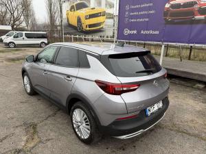 Grey Opel Grandland X 2019 in Klaipeda, with an engine capacity of 2.00 L and mileage of 132 thousand km for 12700 €, photo 4 on AUTOMOTO.COM.LV
