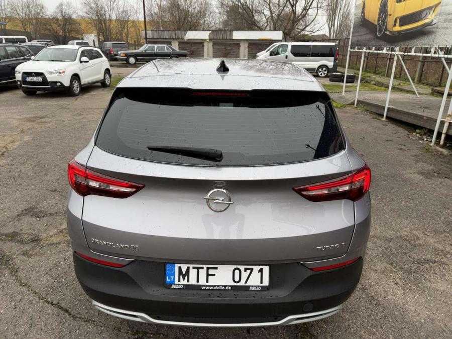 Grey Opel Grandland X 2019 in Klaipeda, with an engine capacity of 2.00 L and mileage of 132 thousand km for 12700 €, photo 5 on AUTOMOTO.COM.LV