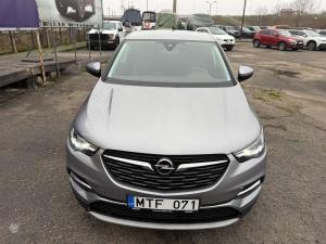 Grey Opel Grandland X 2019 in Klaipeda, with an engine capacity of 2.00 L and mileage of 132 thousand km for 12700 €, photo 7 on AUTOMOTO.COM.LV