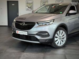 Grey Opel Grandland X 2019 in Kaunas, with an engine capacity of 1.60 L and mileage of 34 thousand km for 22379 €, photo 2 on AUTOMOTO.COM.LV