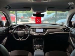 Grey Opel Grandland X 2019 in Kaunas, with an engine capacity of 1.60 L and mileage of 34 thousand km for 22379 €, photo 3 on AUTOMOTO.COM.LV