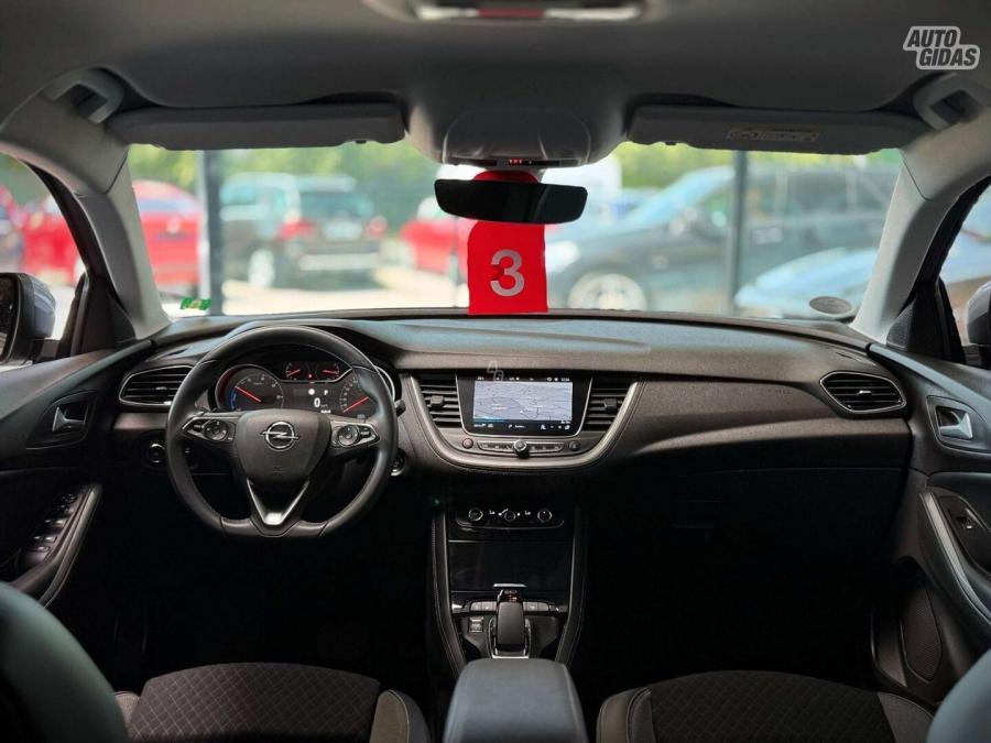 Grey Opel Grandland X 2019 in Kaunas, with an engine capacity of 1.60 L and mileage of 34 thousand km for 22379 €, photo 3 on AUTOMOTO.COM.LV