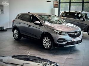 Grey Opel Grandland X 2019 in Kaunas, with an engine capacity of 1.60 L and mileage of 34 thousand km for 22379 €, photo 8 on AUTOMOTO.COM.LV