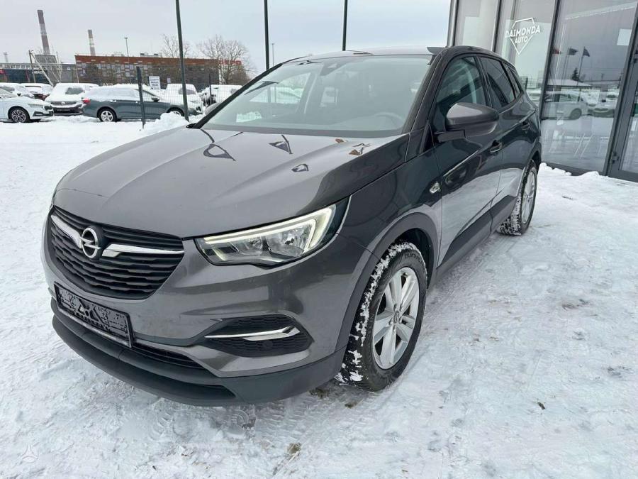 Grey Opel Grandland X 2019 in Kaunas, with an engine capacity of 1.20 L and mileage of 263 thousand km for 8900 €, photo 1 on AUTOMOTO.COM.LV