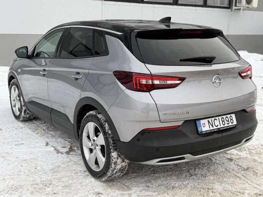 Grey Opel Grandland X 2019 in Siauliai, with an engine capacity of 1.50 L and mileage of 211 thousand km for 11200 €, photo 8 on AUTOMOTO.COM.LV