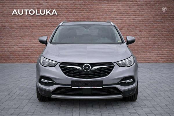 Grey Opel Grandland X 2019 in Marijampole, with an engine capacity of 1.50 L and mileage of 188 thousand km for 13915 €, photo 4 on AUTOMOTO.COM.LV