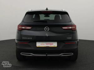 Grey Opel Grandland X 2019 in Vilnius, with an engine capacity of 1.20 L and mileage of 157 thousand km for 10899 €, photo 6 on AUTOMOTO.COM.LV