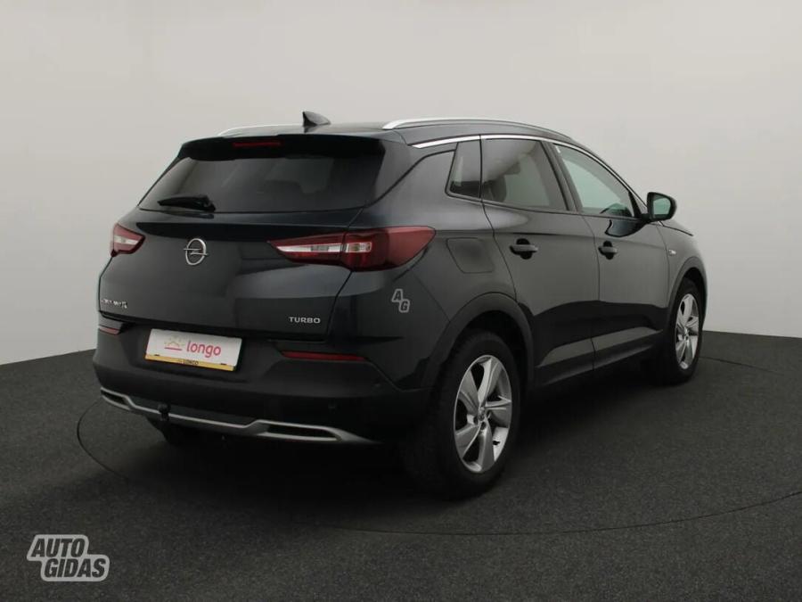 Grey Opel Grandland X 2019 in Vilnius, with an engine capacity of 1.20 L and mileage of 157 thousand km for 10899 €, photo 9 on AUTOMOTO.COM.LV