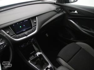 Grey Opel Grandland X 2019 in Vilnius, with an engine capacity of 1.20 L and mileage of 157 thousand km for 10899 €, photo 22 on AUTOMOTO.COM.LV
