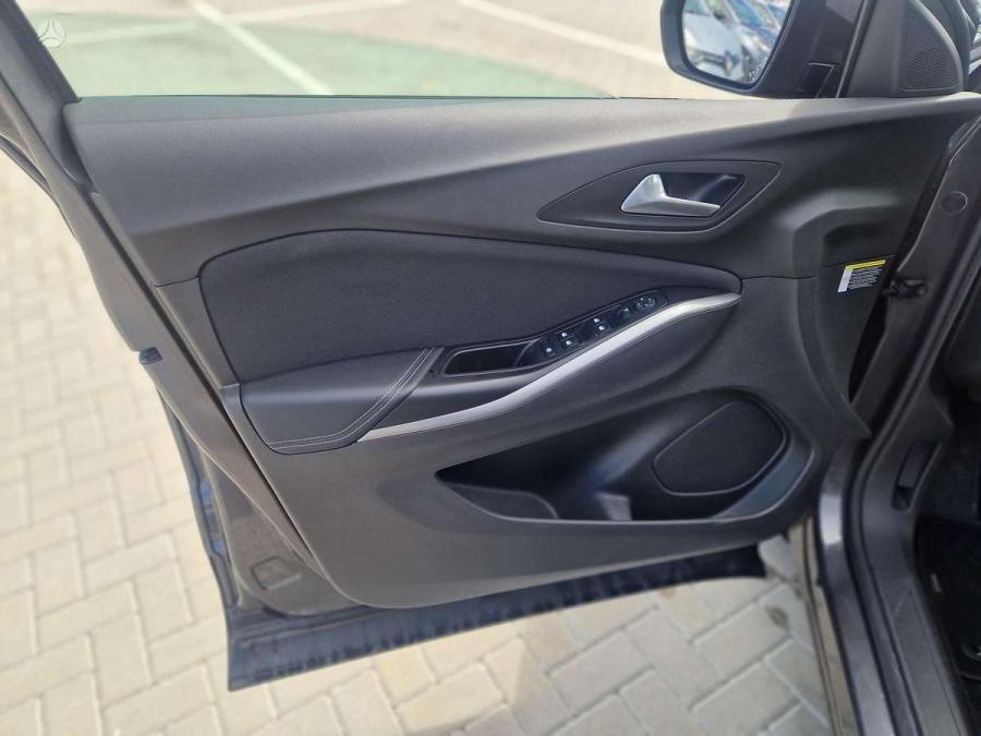 Pelēks Opel Grandland X 2019 Tauragė, ar dzinēja tilpumu 1.20 L un nobraukumu 91 tūkst. km par 8500 €, foto 11 vietnē AUTOMOTO.COM.LV