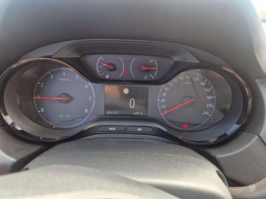 Pelēks Opel Grandland X 2019 Tauragė, ar dzinēja tilpumu 1.20 L un nobraukumu 91 tūkst. km par 8500 €, foto 15 vietnē AUTOMOTO.COM.LV