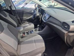 Pelēks Opel Grandland X 2019 Tauragė, ar dzinēja tilpumu 1.20 L un nobraukumu 91 tūkst. km par 8500 €, foto 17 vietnē AUTOMOTO.COM.LV