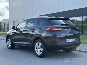 Pelēks Opel Grandland X 2019 Jēkabpils, ar dzinēja tilpumu 1.50 L un nobraukumu 247 tūkst. km par 10800 €, foto 6 vietnē AUTOMOTO.COM.LV