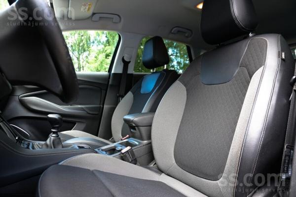 Pelēks Opel Grandland X 2019 Rīga, ar dzinēja tilpumu 1.20 L un nobraukumu 213 tūkst. km par 9490 €, foto 6 vietnē AUTOMOTO.COM.LV