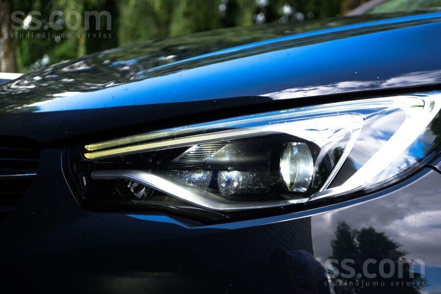 Grey Opel Grandland X 2019 in Riga, with an engine capacity of 1.20 L and mileage of 213 thousand km for 9490 €, photo 23 on AUTOMOTO.COM.LV