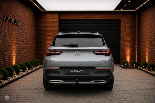 Grey Opel Grandland X 2019 in Marijampole, with an engine capacity of 1.50 L and mileage of 188 thousand km for 13915 €, photo 6 on AUTOMOTO.COM.LV