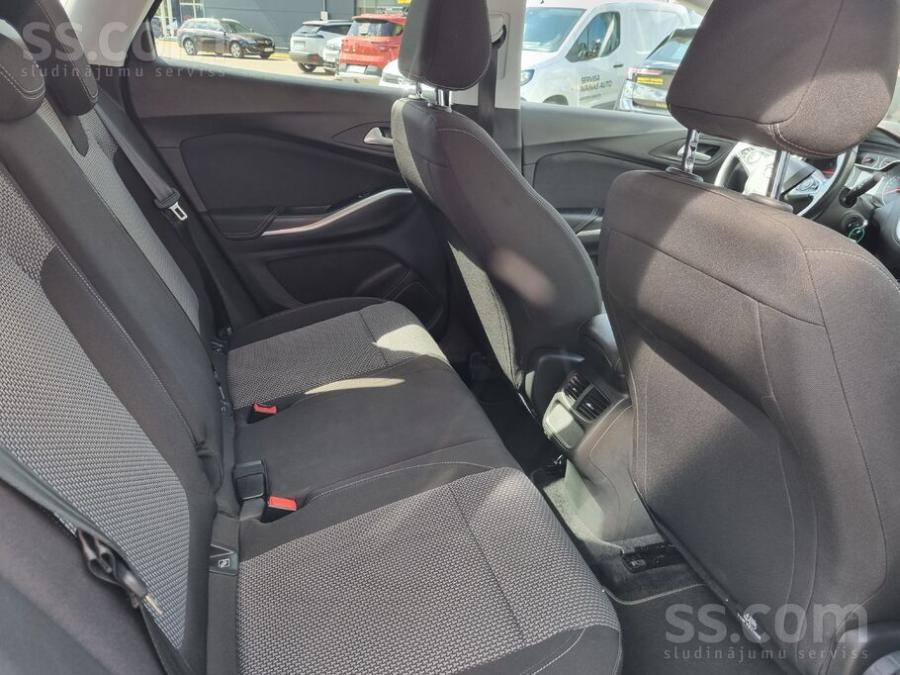 Pelēks Opel Grandland X 2019 Rīga, ar dzinēja tilpumu 1.20 L un nobraukumu 85 tūkst. km par 11700 €, foto 8 vietnē AUTOMOTO.COM.LV