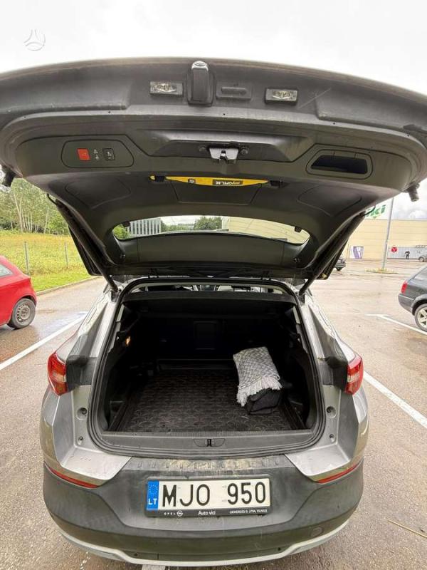 Pelēks Opel Grandland X 2019 Viļņa, ar dzinēja tilpumu 1.20 L un nobraukumu 163 tūkst. km par 9250 €, foto 6 vietnē AUTOMOTO.COM.LV
