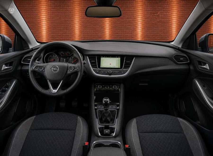 Pelēks Opel Grandland X 2019 Marijampole, ar dzinēja tilpumu 1.50 L un nobraukumu 188 tūkst. km par 13915 €, foto 10 vietnē AUTOMOTO.COM.LV