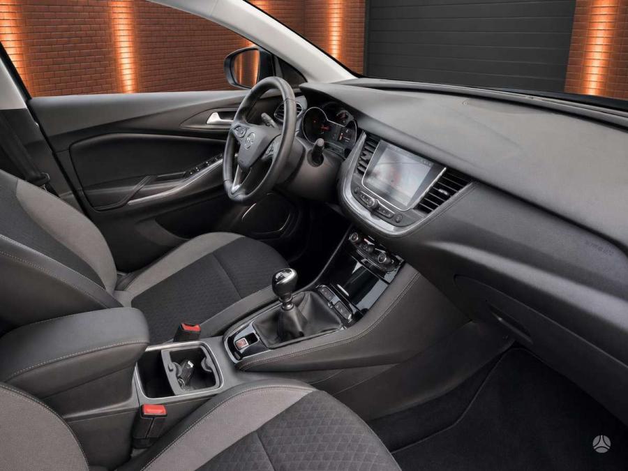 Pelēks Opel Grandland X 2019 Marijampole, ar dzinēja tilpumu 1.50 L un nobraukumu 188 tūkst. km par 13915 €, foto 11 vietnē AUTOMOTO.COM.LV