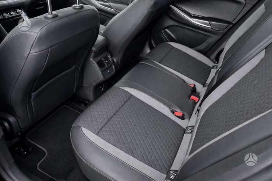 Pelēks Opel Grandland X 2019 Marijampole, ar dzinēja tilpumu 1.50 L un nobraukumu 188 tūkst. km par 13915 €, foto 18 vietnē AUTOMOTO.COM.LV