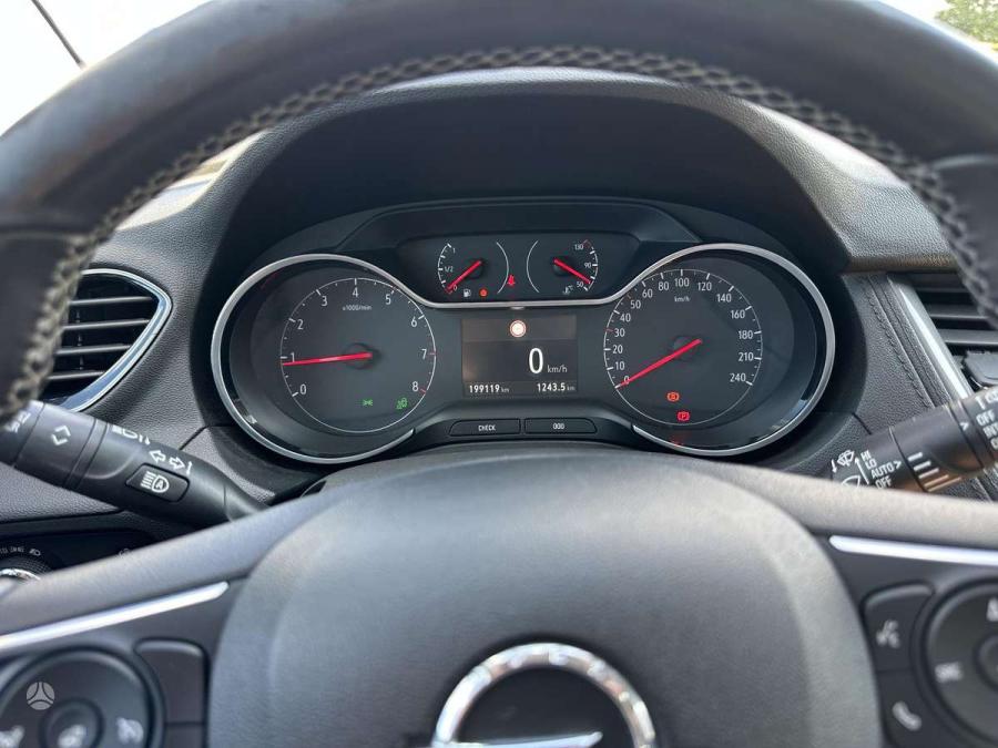 Pelēks Opel Grandland X 2019 Marijampole, ar dzinēja tilpumu 1.50 L un nobraukumu 199 tūkst. km par 8950 €, foto 16 vietnē AUTOMOTO.COM.LV
