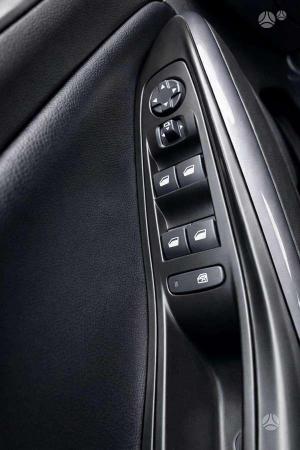 Grey Opel Grandland X 2019 in Marijampole, with an engine capacity of 1.50 L and mileage of 188 thousand km for 13915 €, photo 17 on AUTOMOTO.COM.LV