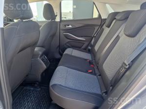 Pelēks Opel Grandland X 2020 Rīga, ar dzinēja tilpumu 1.20 L un nobraukumu 118 tūkst. km par 13900 €, foto 13 vietnē AUTOMOTO.COM.LV