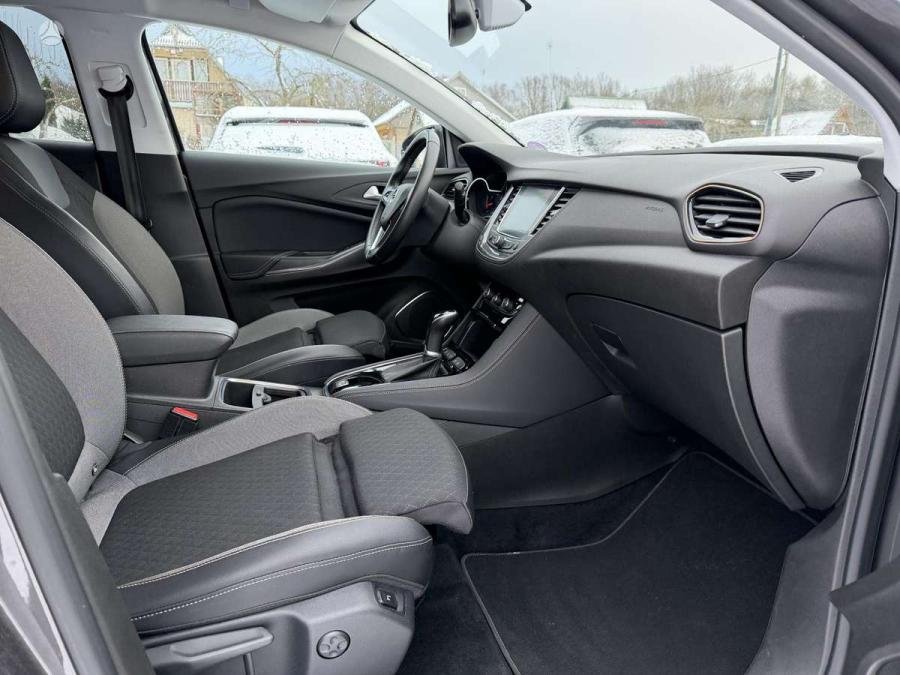 Pelēks Opel Grandland X 2020 Kauņa, ar dzinēja tilpumu 1.20 L un nobraukumu 164 tūkst. km par 11800 €, foto 18 vietnē AUTOMOTO.COM.LV