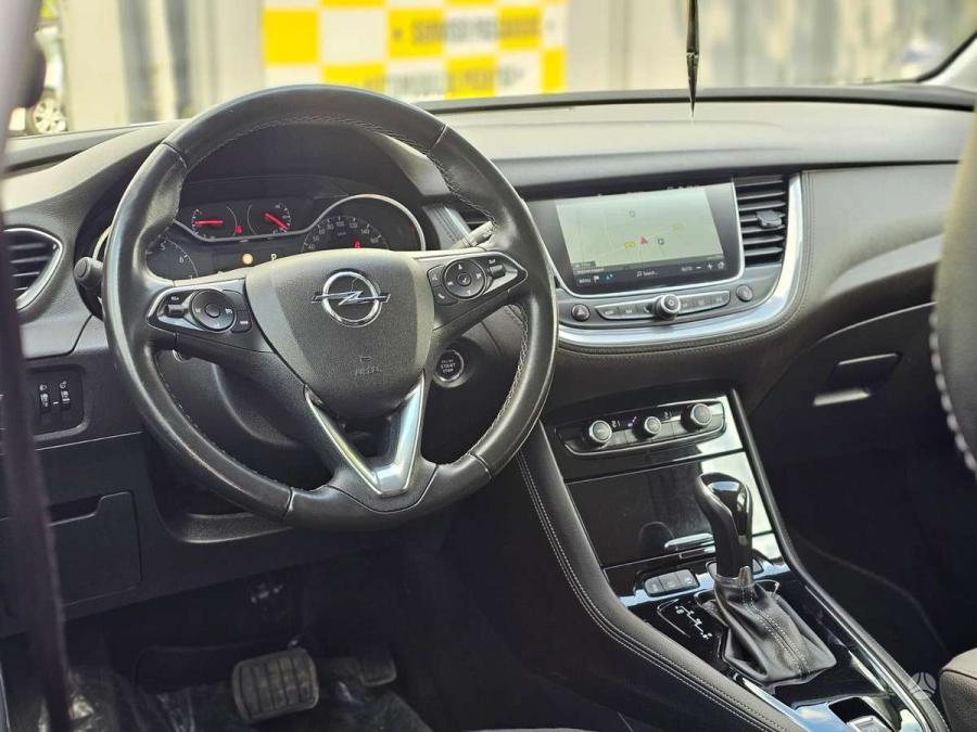 Pelēks Opel Grandland X 2020 Šauļi, ar dzinēja tilpumu 1.50 L un nobraukumu 230 tūkst. km par 13450 €, foto 24 vietnē AUTOMOTO.COM.LV