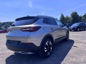 Grey Opel Grandland X 2020 in Alytus, with an engine capacity of 1.50 L and mileage of 235 thousand km for 11350 €, photo 10 on AUTOMOTO.COM.LV