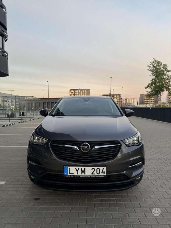 Серый Опель Grandland X 2020 в Каунас, объемом двигателя 1.20 л и пробегом 68 тыс. км за 12950 €, фото 7 на AUTOMOTO.COM.LV