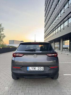 Grey Opel Grandland X 2020 in Kaunas, with an engine capacity of 1.20 L and mileage of 68 thousand km for 12950 €, photo 9 on AUTOMOTO.COM.LV