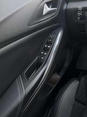 Grey Opel Grandland X 2020 in Kaunas, with an engine capacity of 1.20 L and mileage of 68 thousand km for 12950 €, photo 16 on AUTOMOTO.COM.LV