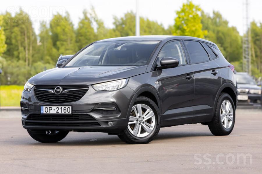 Pelēks Opel Grandland X 2020 Jelgava, ar dzinēja tilpumu 1.20 L un nobraukumu 0 tūkst. km par 12200 €, foto 1 vietnē AUTOMOTO.COM.LV