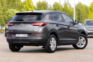 Pelēks Opel Grandland X 2020 Jelgava, ar dzinēja tilpumu 1.20 L un nobraukumu 0 tūkst. km par 12200 €, foto 5 vietnē AUTOMOTO.COM.LV