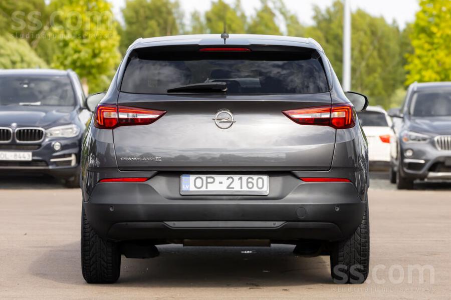 Pelēks Opel Grandland X 2020 Jelgava, ar dzinēja tilpumu 1.20 L un nobraukumu 0 tūkst. km par 12200 €, foto 6 vietnē AUTOMOTO.COM.LV