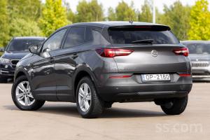 Pelēks Opel Grandland X 2020 Jelgava, ar dzinēja tilpumu 1.20 L un nobraukumu 0 tūkst. km par 12200 €, foto 7 vietnē AUTOMOTO.COM.LV