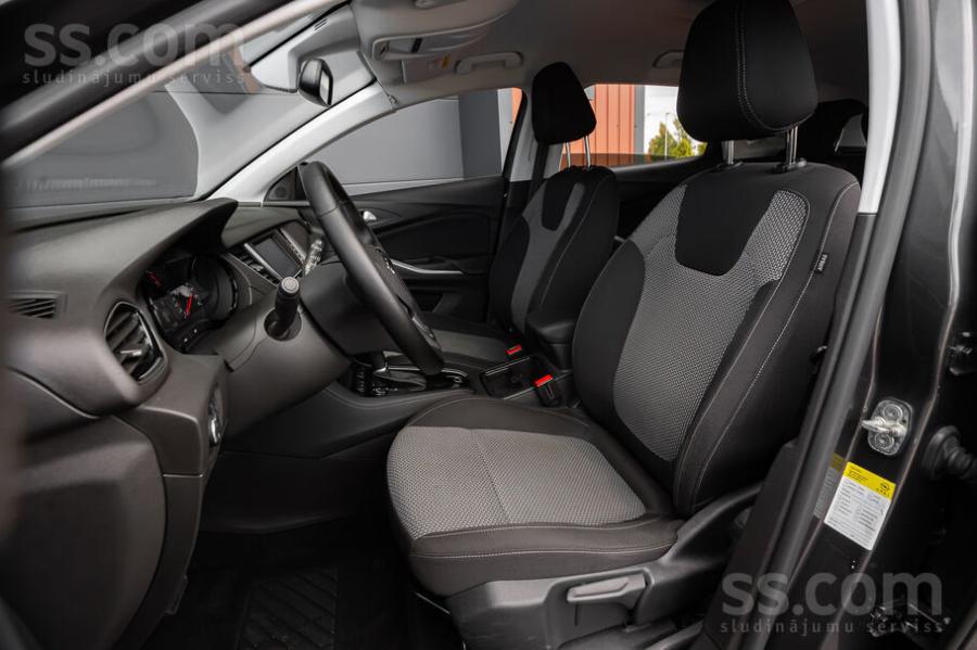 Pelēks Opel Grandland X 2020 Jelgava, ar dzinēja tilpumu 1.20 L un nobraukumu 0 tūkst. km par 12200 €, foto 8 vietnē AUTOMOTO.COM.LV