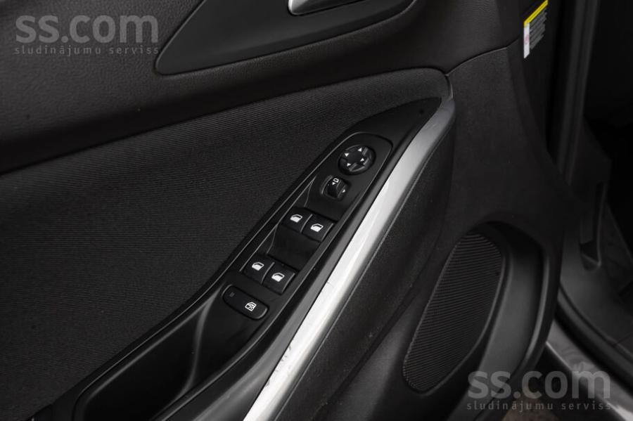 Pelēks Opel Grandland X 2020 Jelgava, ar dzinēja tilpumu 1.20 L un nobraukumu 0 tūkst. km par 12200 €, foto 9 vietnē AUTOMOTO.COM.LV