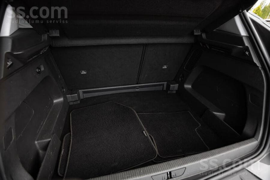 Pelēks Opel Grandland X 2020 Jelgava, ar dzinēja tilpumu 1.20 L un nobraukumu 0 tūkst. km par 12200 €, foto 27 vietnē AUTOMOTO.COM.LV