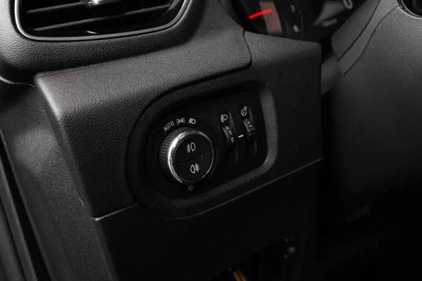 Серый Опель Grandland X 2020 в Елгава, объемом двигателя 1.20 л и пробегом 109 тыс. км за 12200 €, фото 9 на AUTOMOTO.COM.LV