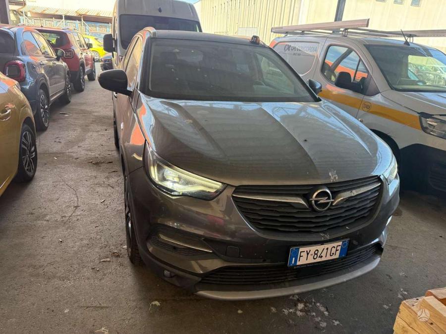 Pelēks Opel Grandland X 2020 Šauļi, ar dzinēja tilpumu 1.60 L un nobraukumu 72 tūkst. km par 15300 €, foto 1 vietnē AUTOMOTO.COM.LV